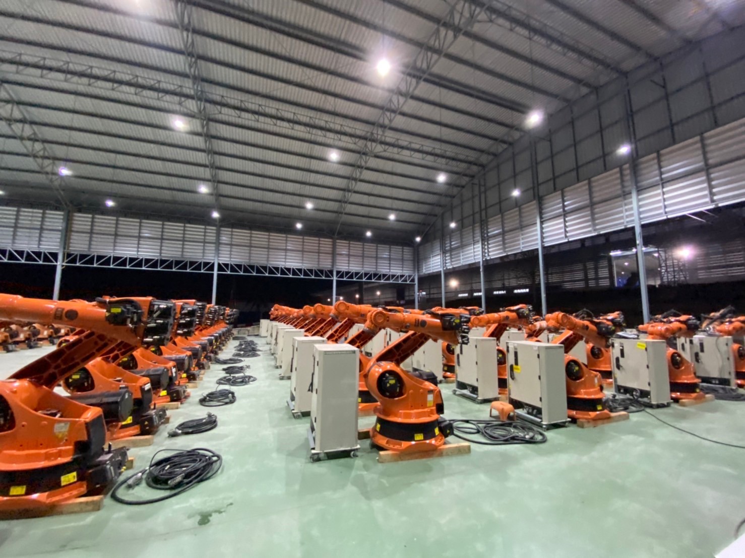Project 131 Robots - บริษัท เฮอร์รเลส (ประเทศไทย)